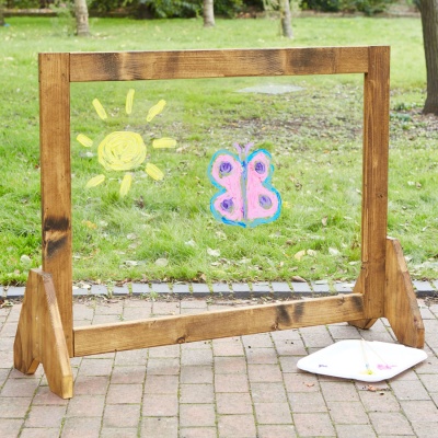 Children's Freestanding Perspex Painter | theClassroom.co