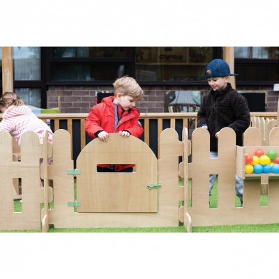 Children's Classroom Outdoor Fence & Gate Set | theClassroom.co