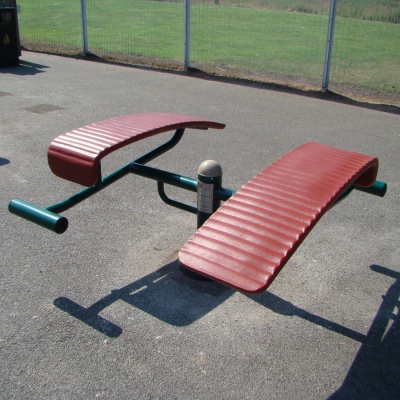 Outdoor Gym Double Sit-Up Bench | theClassroom.co