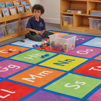 Large Alphabet Learning Rug
