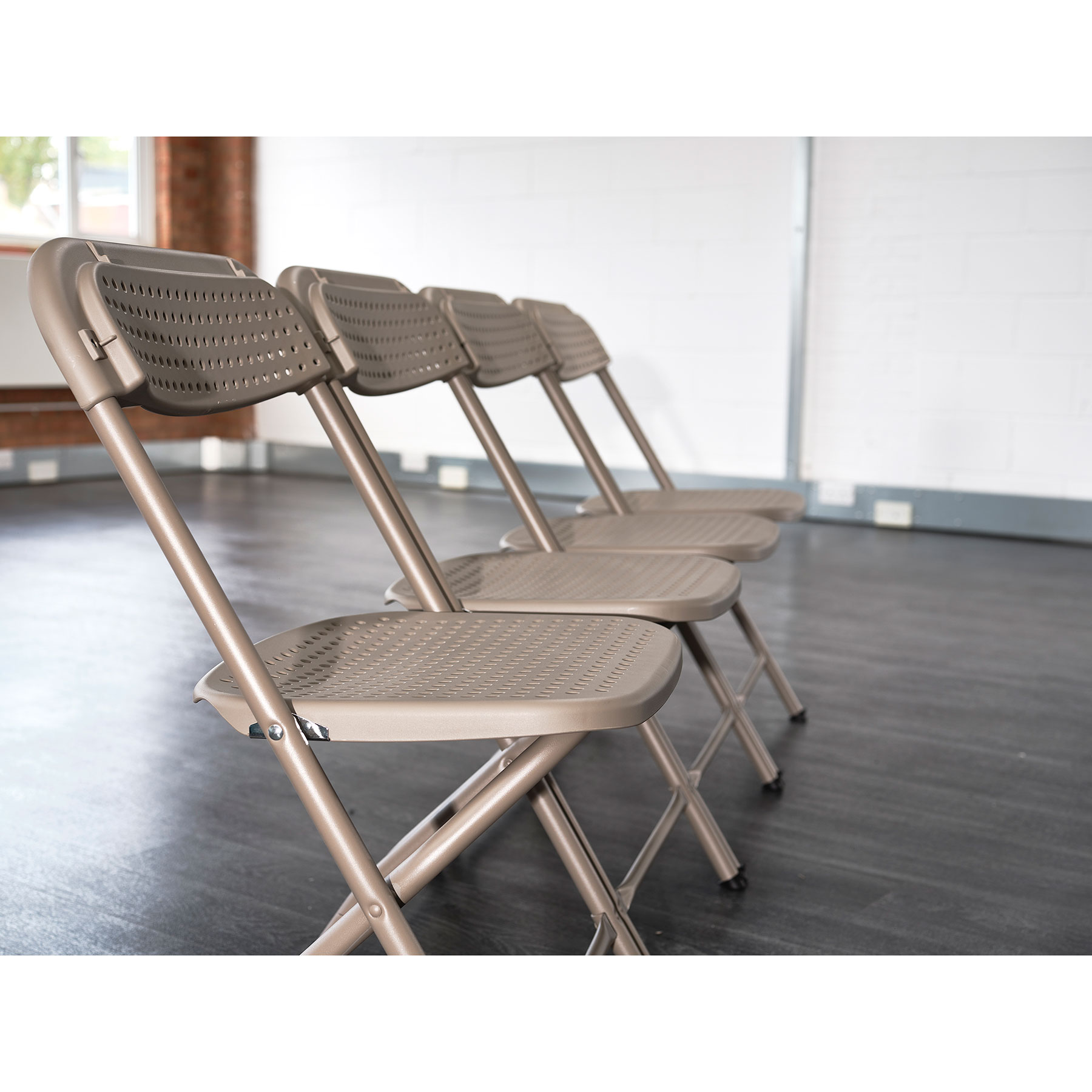 50 BigClassic Folding Chair + Trolley Bundle | theClassroom.co