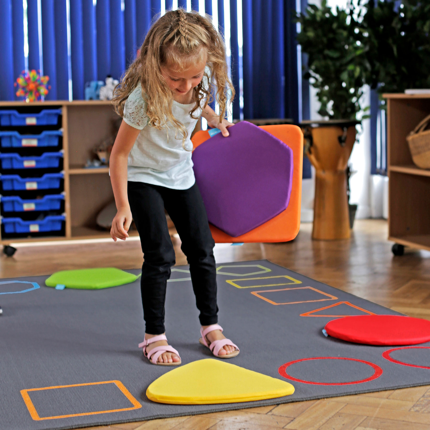 Rainbow™ Geometric Shaped Mats & Holdall | theClassroom.co