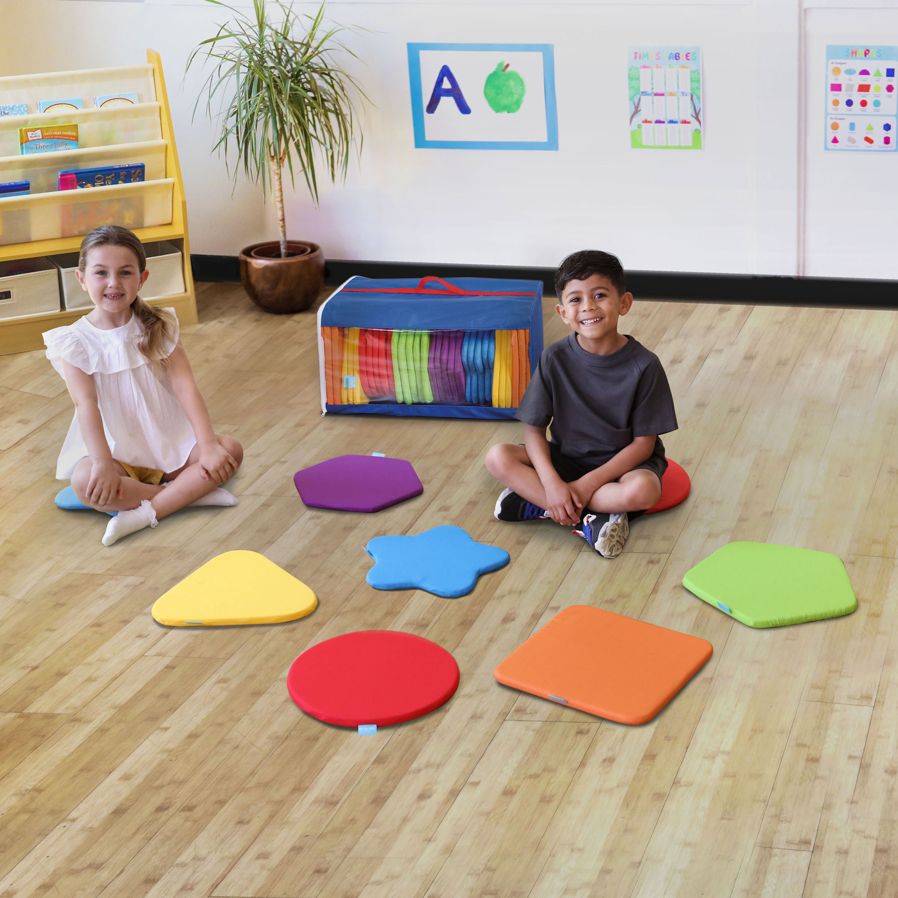 Rainbow™ Geometric Shaped Mats & Holdall | theClassroom.co