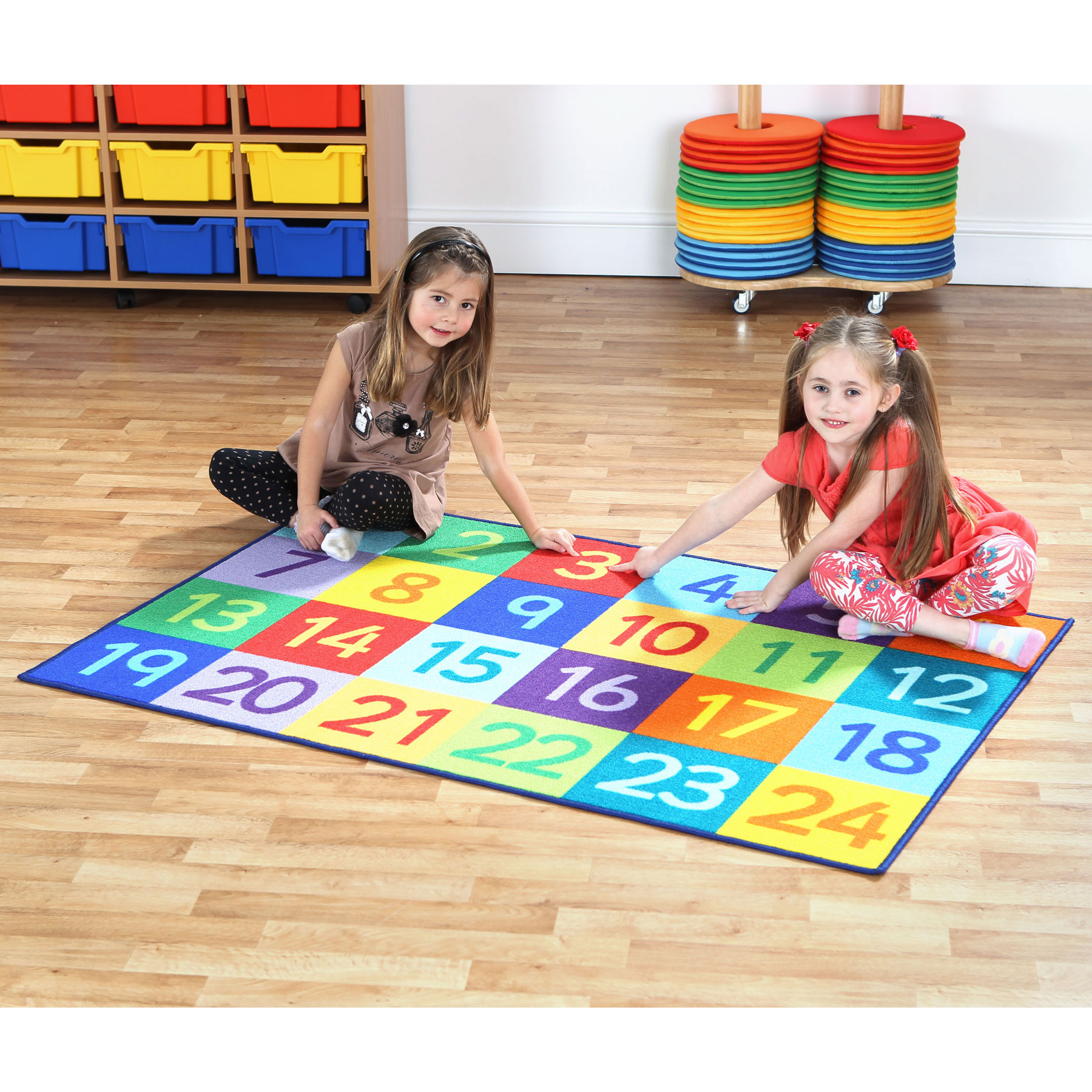 Rainbow™ 1-24 Numbers Carpet | theClassroom.co