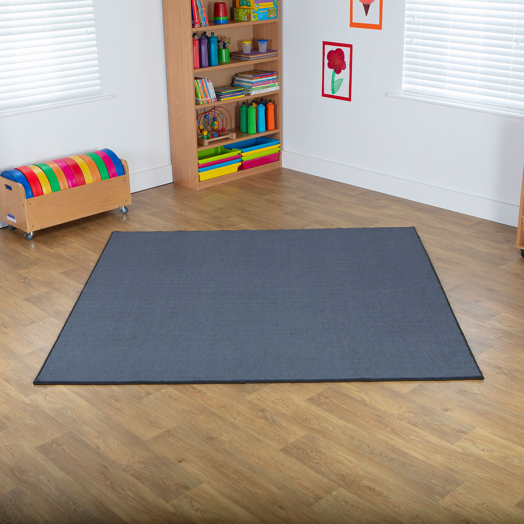 Plain Colour Square Classroom Carpet - Grey | theClassroom.co