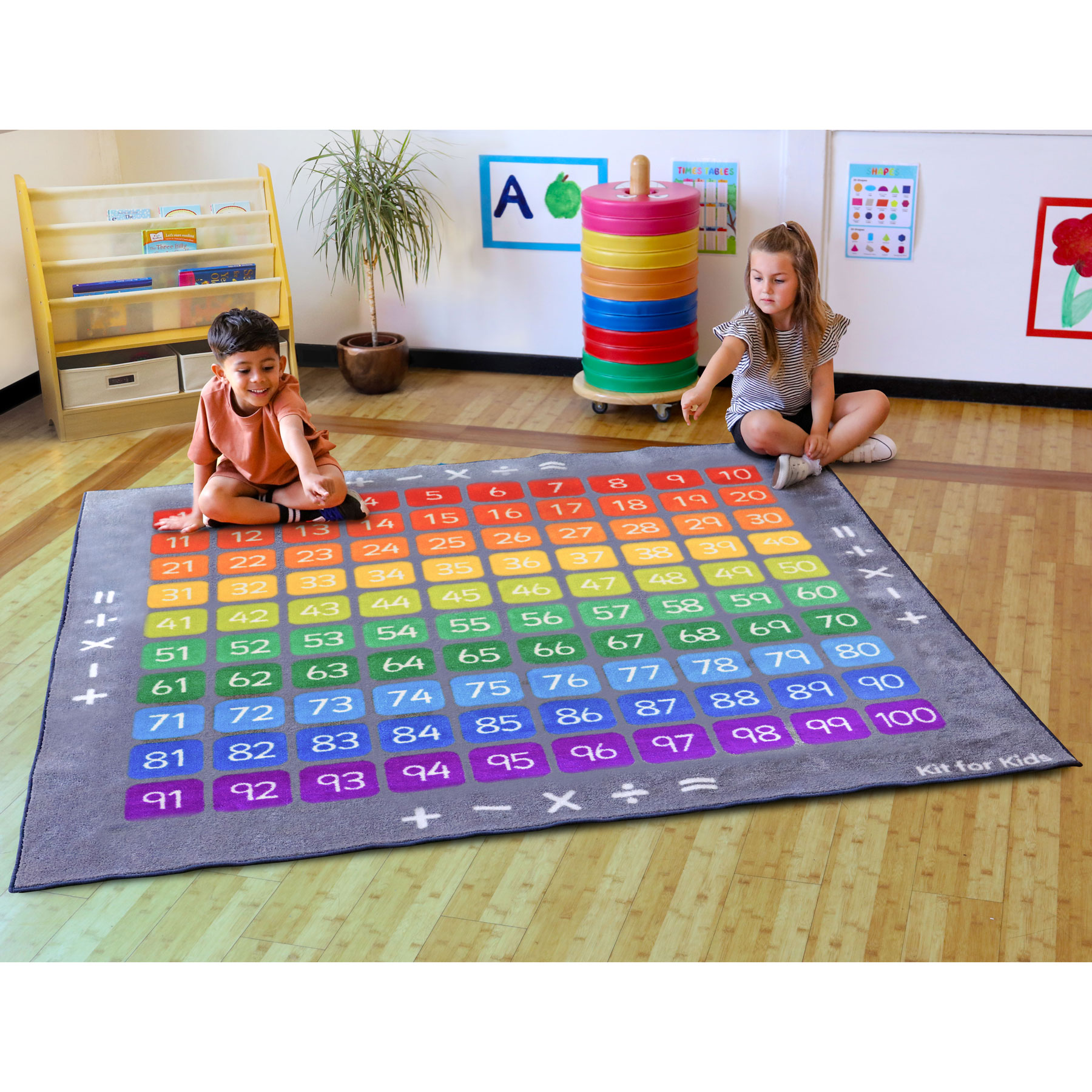 100 Square Counting Grid Carpet | theClassroom.co