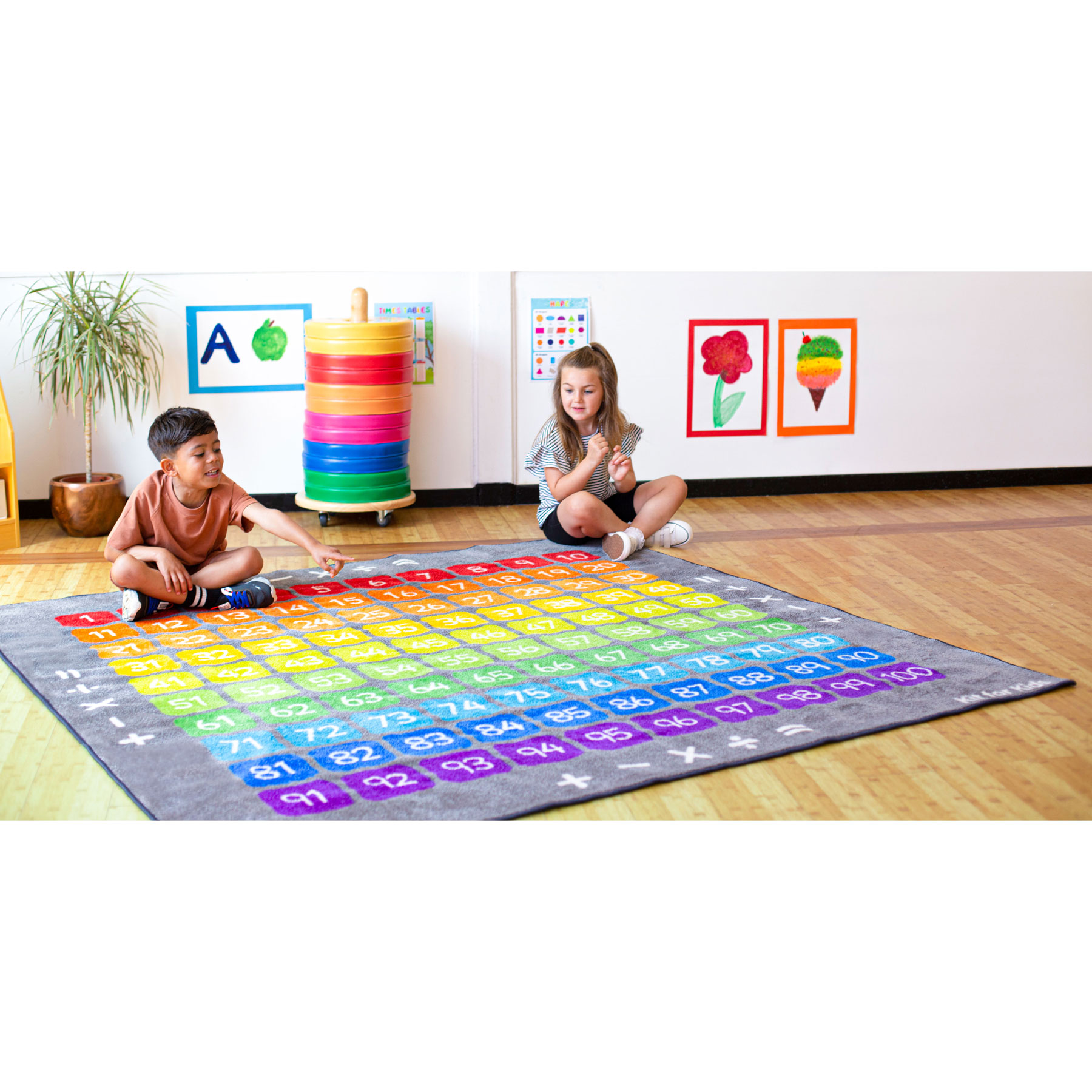 100 Square Counting Grid Carpet | theClassroom.co