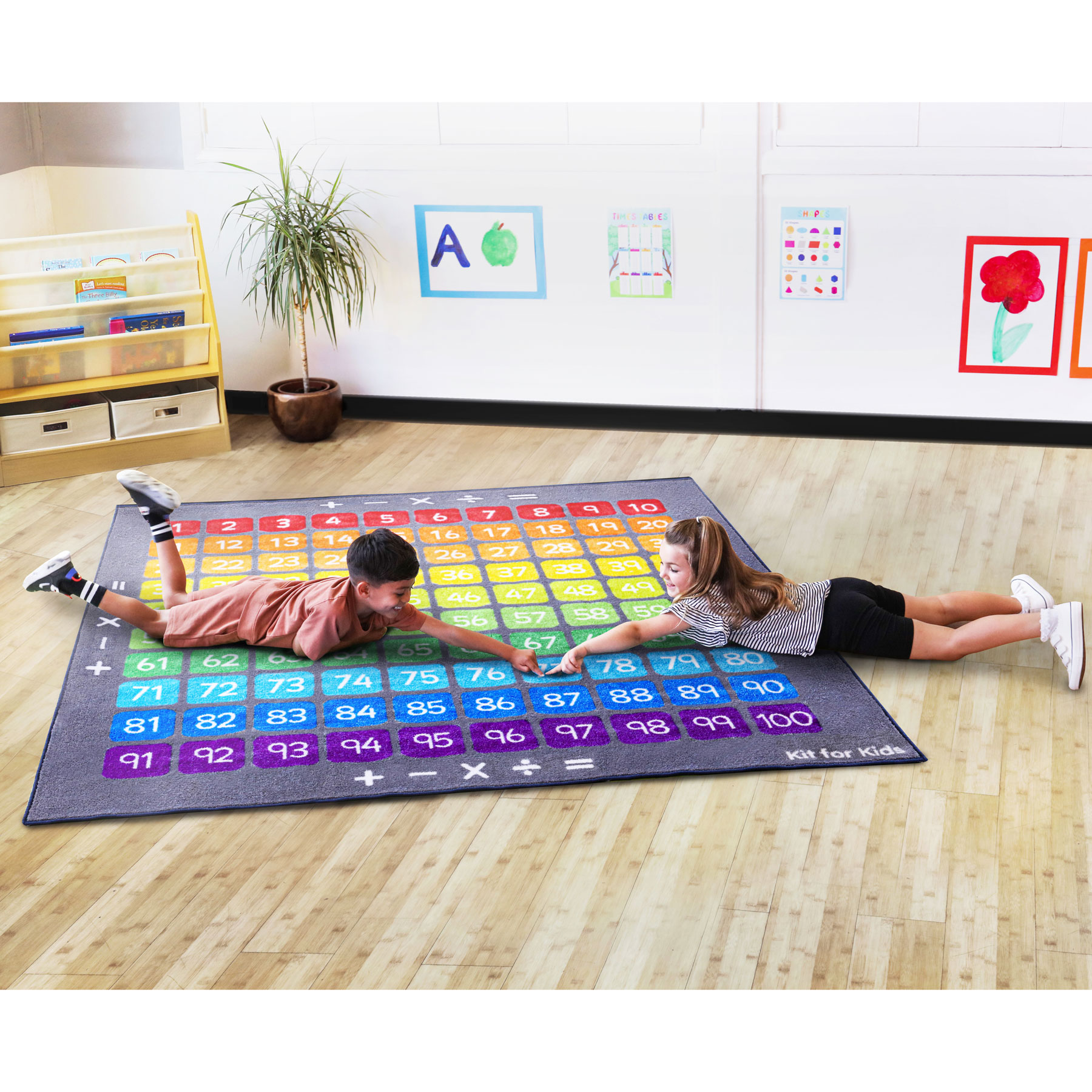 100 Square Counting Grid Carpet | theClassroom.co