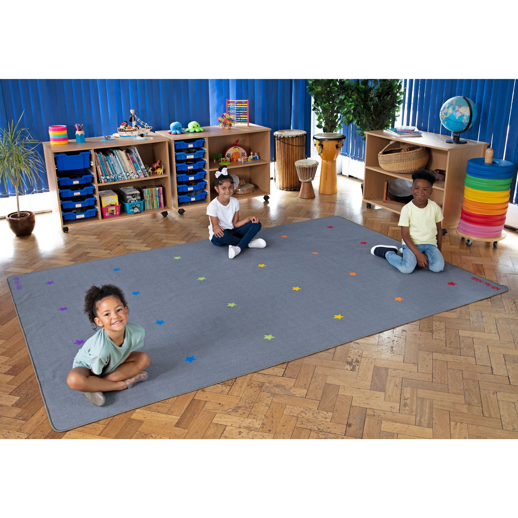 Essentials Rainbow Stars Carpet | theClassroom.co