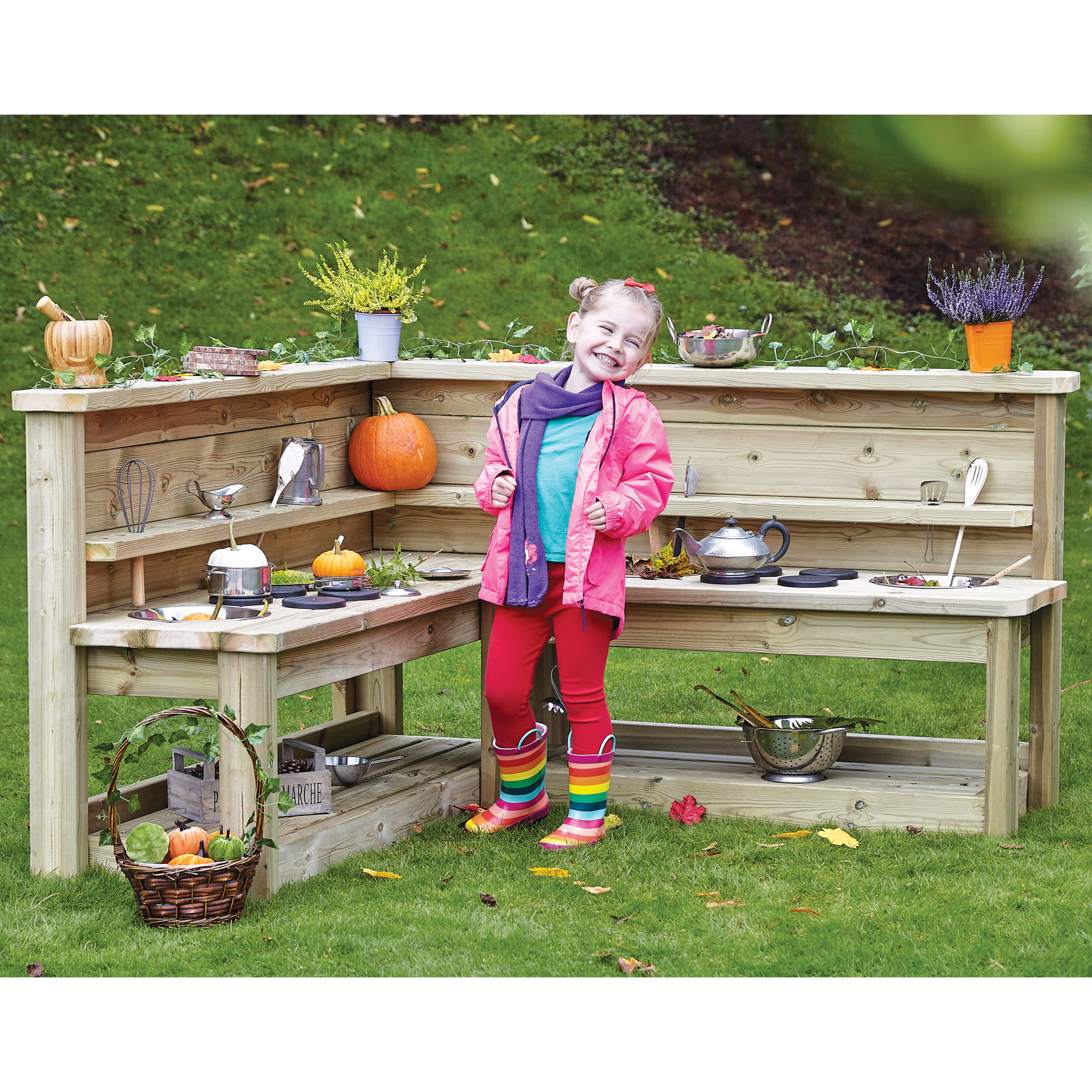 Outdoor Corner Kitchen