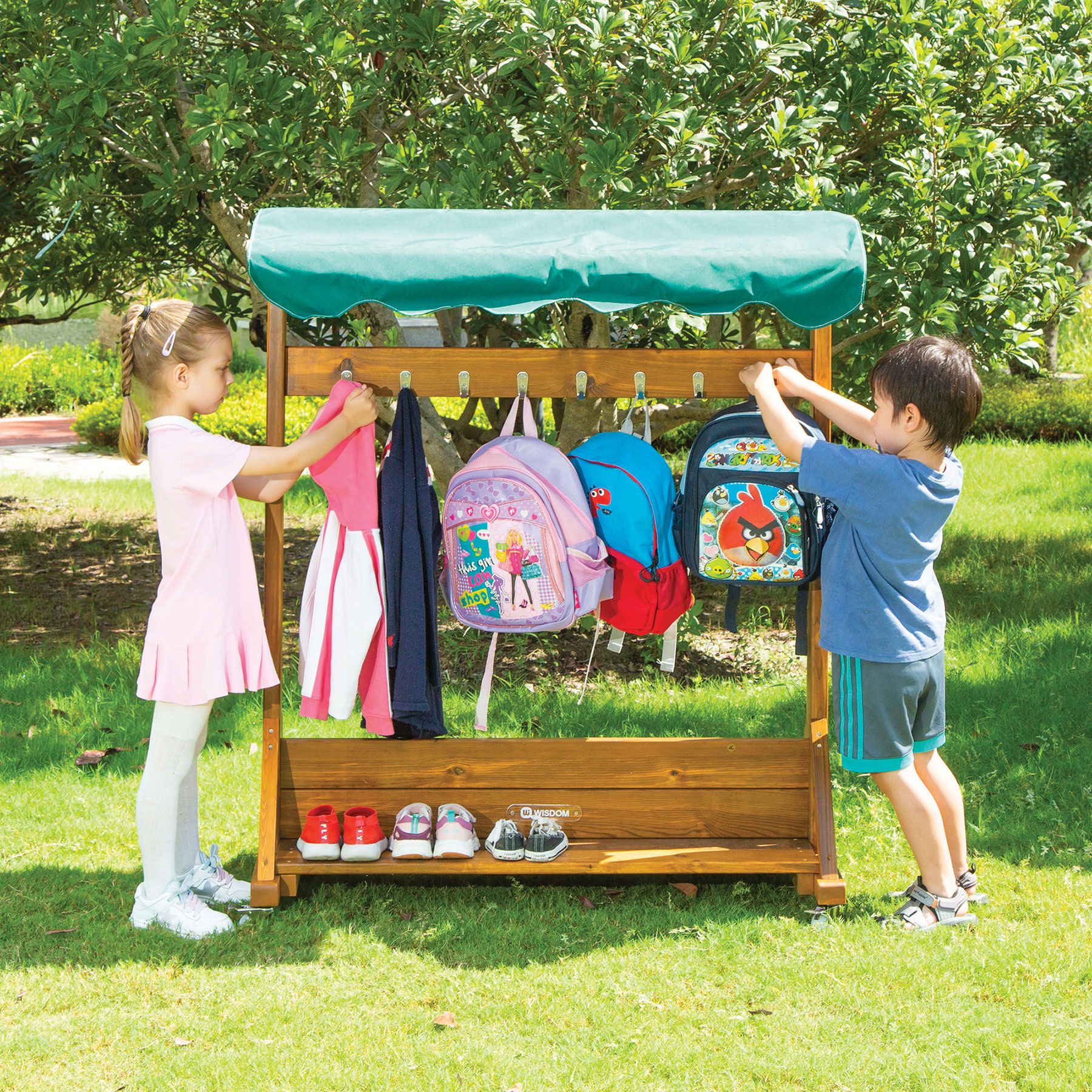 Outdoor Mobile Cloakroom | theClassroom.co