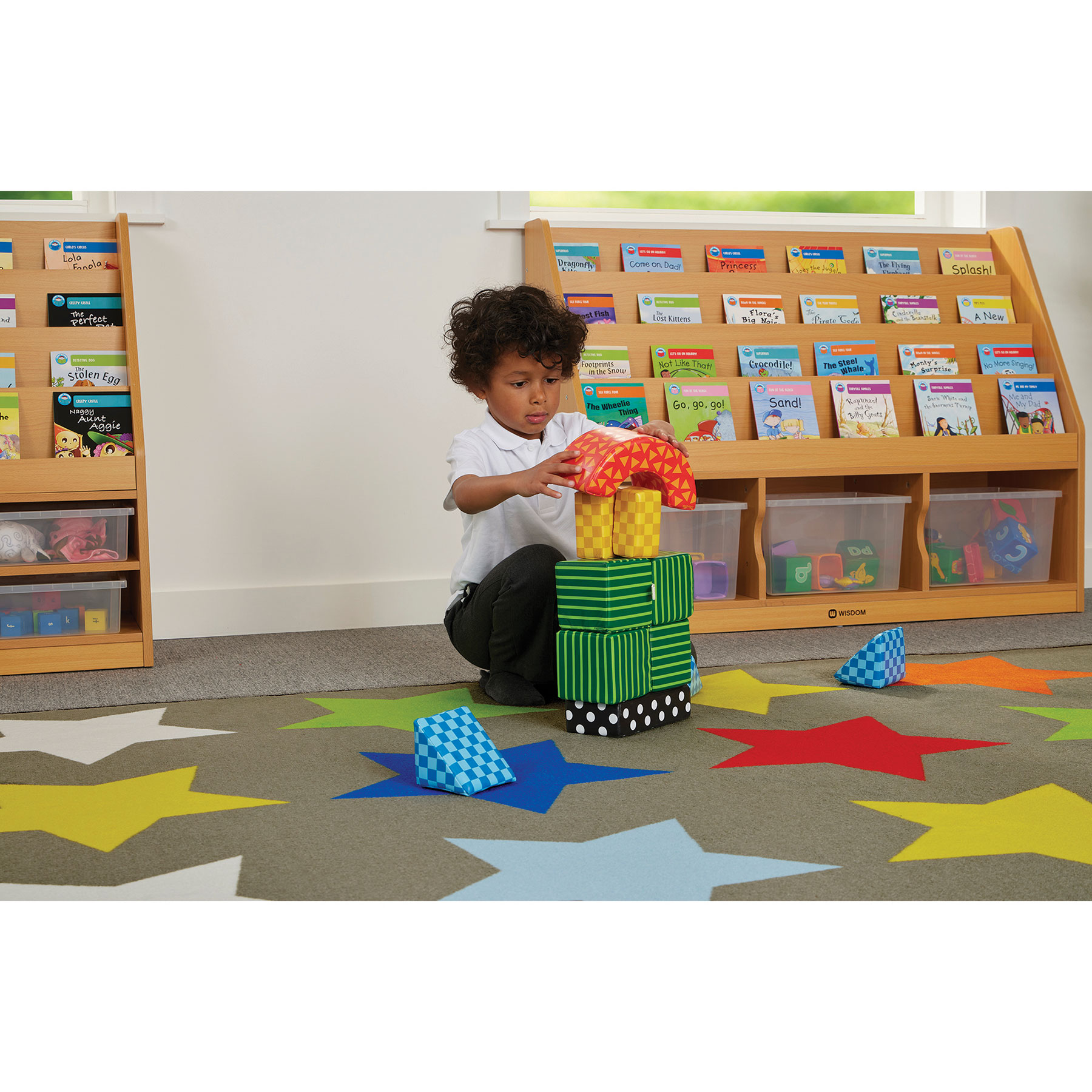 Sitting Stars Learning Rug | theClassroom.co