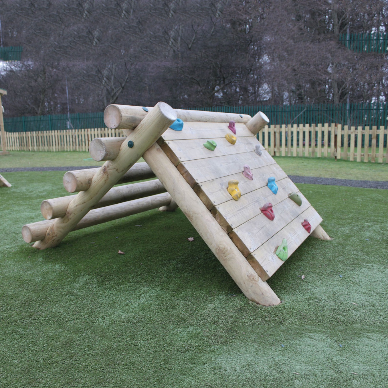 Log Ramp Rock Climber