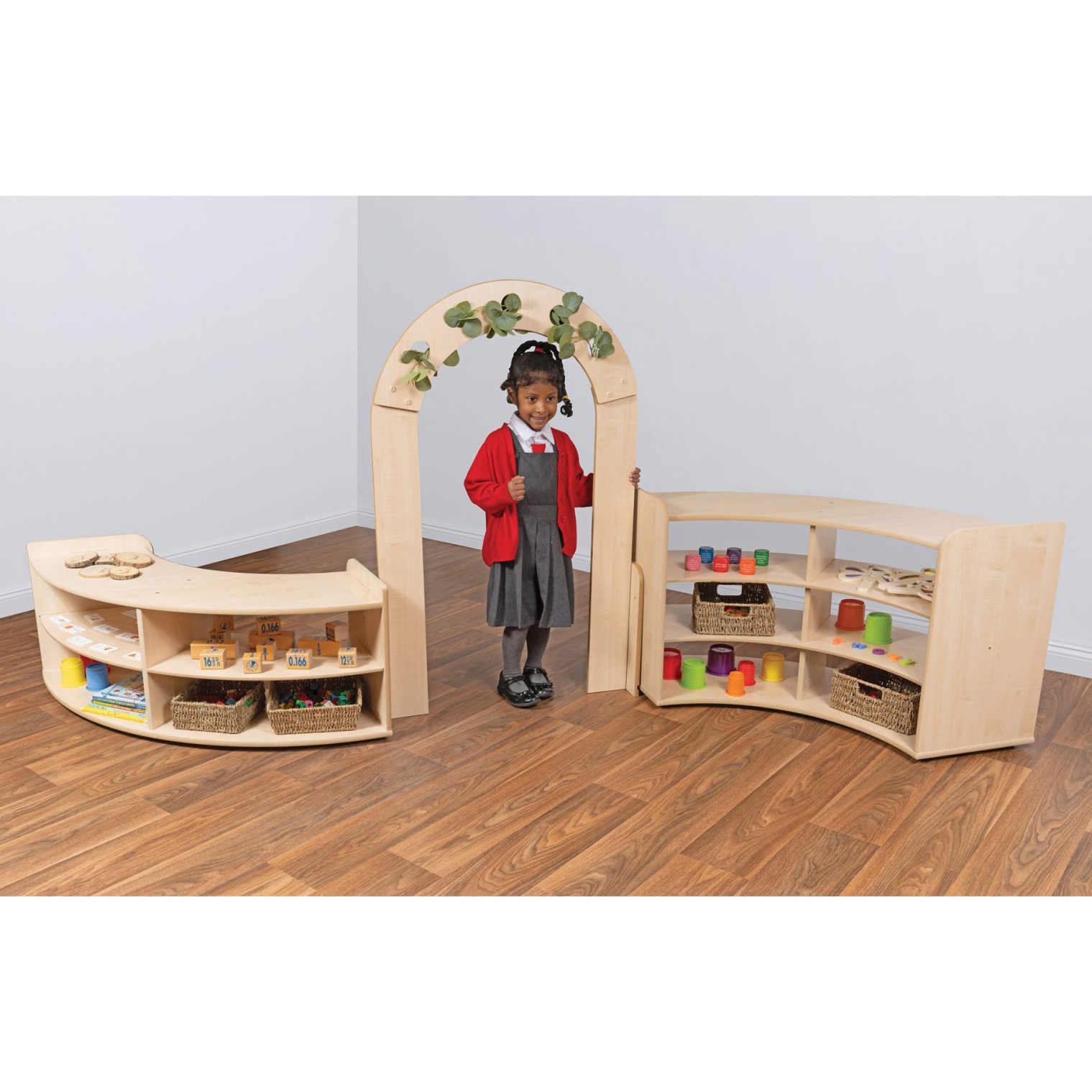 Solway Curved Shelf | theClassroom.co