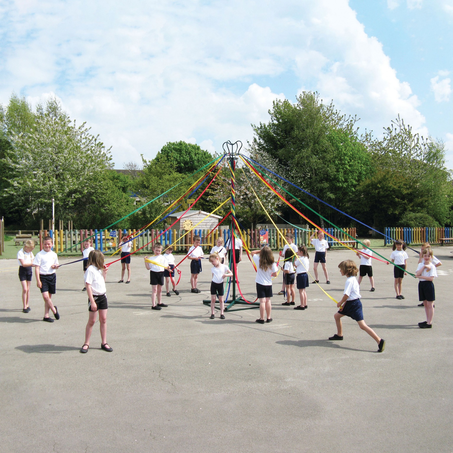 Crown Maypole | theClassroom.co