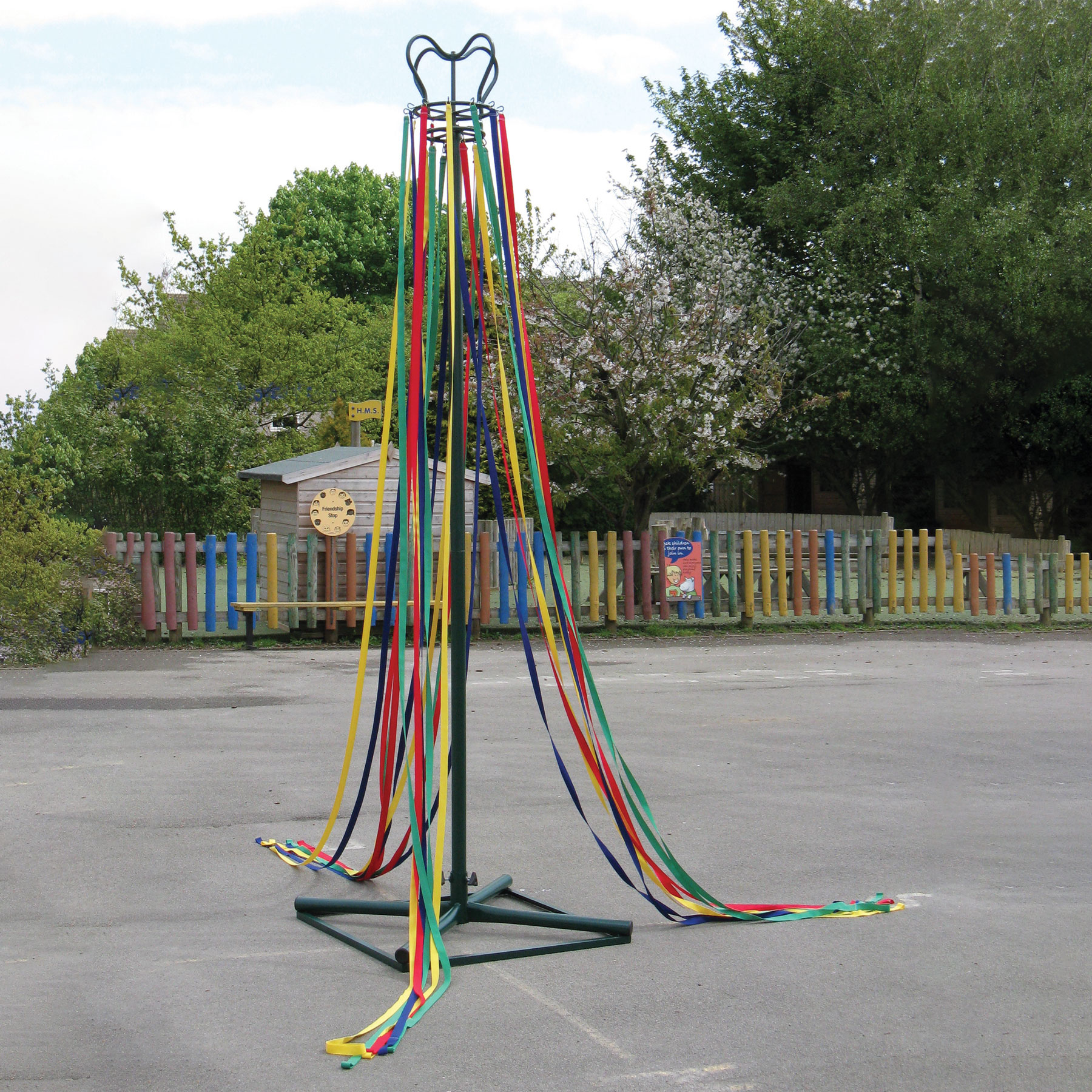 Crown Maypole | theClassroom.co
