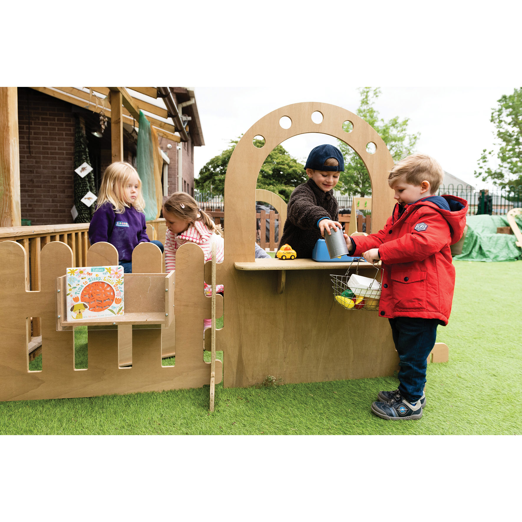 Children's Classroom Outdoor Counter | theClassroom.co