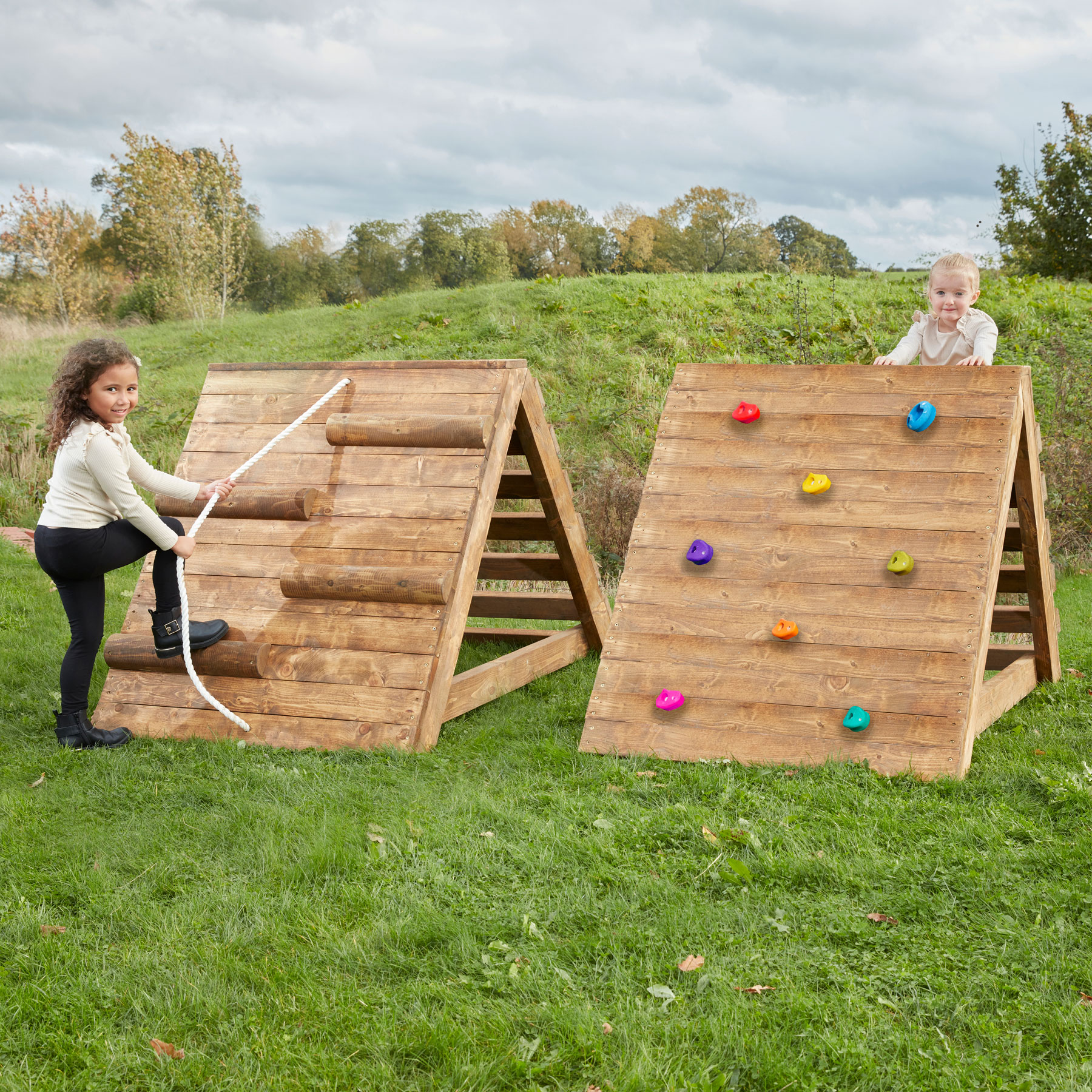 Children's Climbing Crest | theClassroom.co