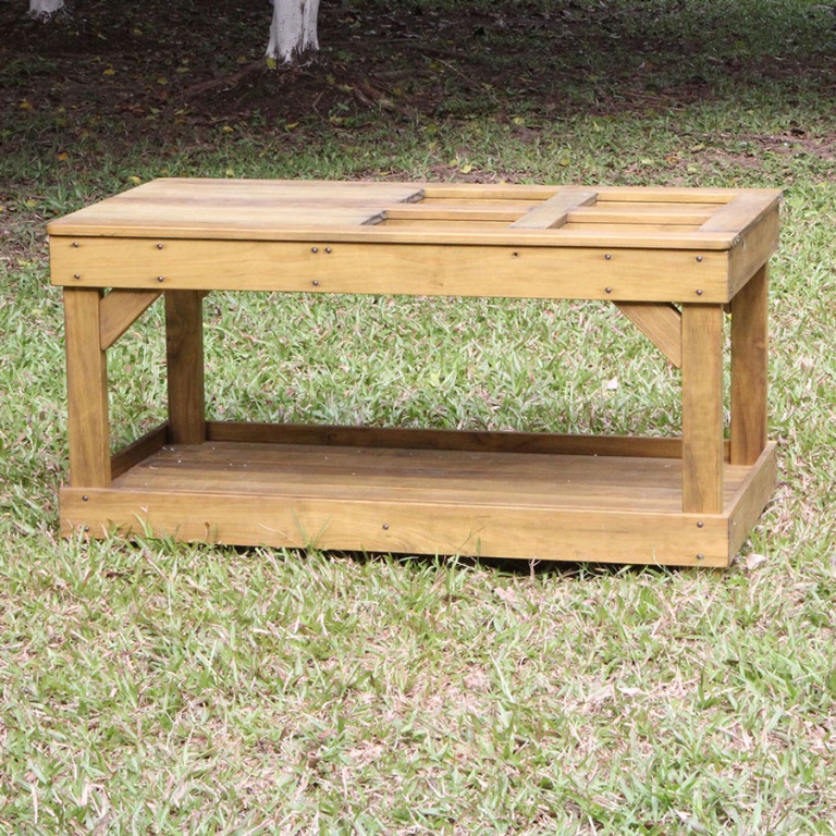 Children's Messy Play Bench | theClassroom.co