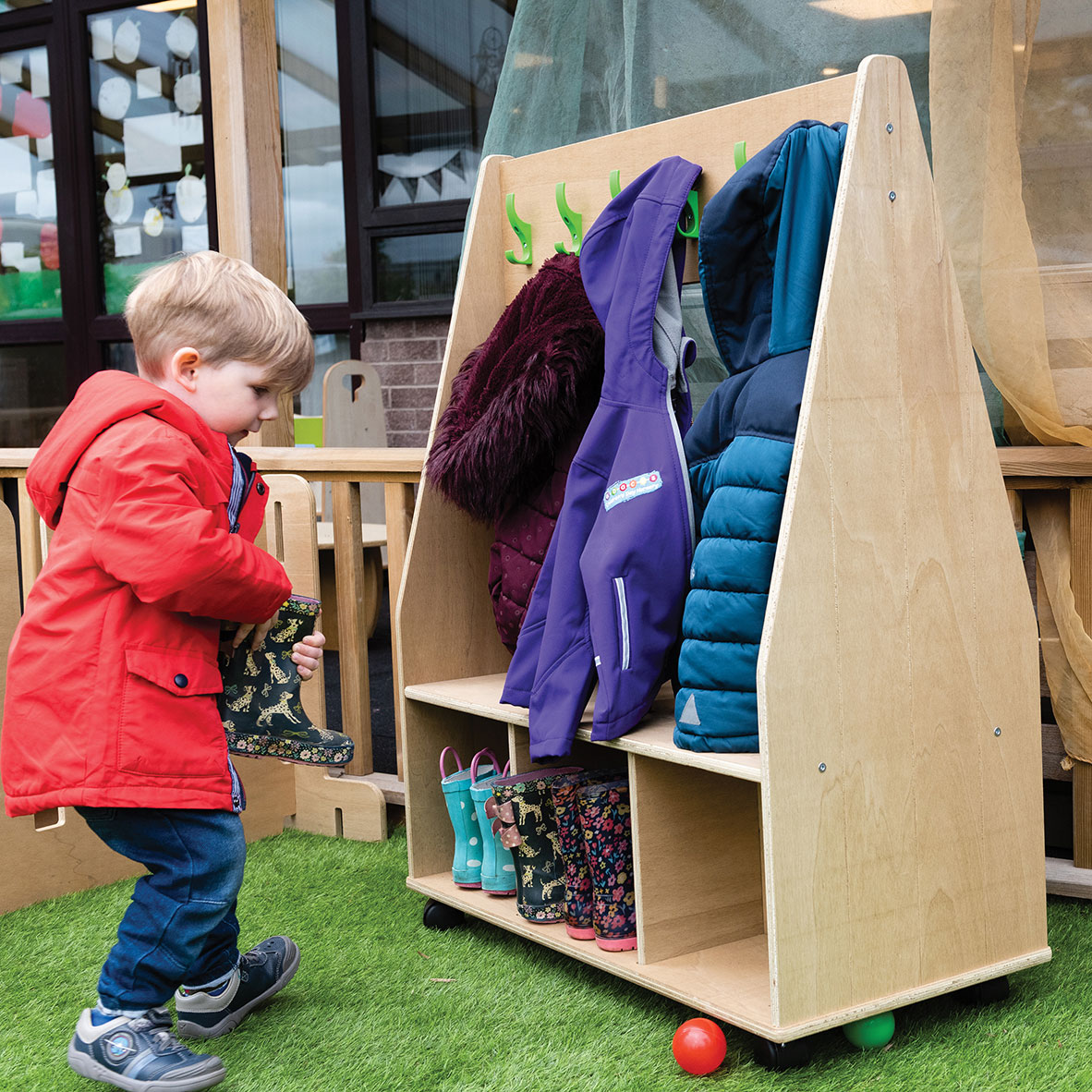 Children's Outdoor Dress Up Trolley | theClassroom.co