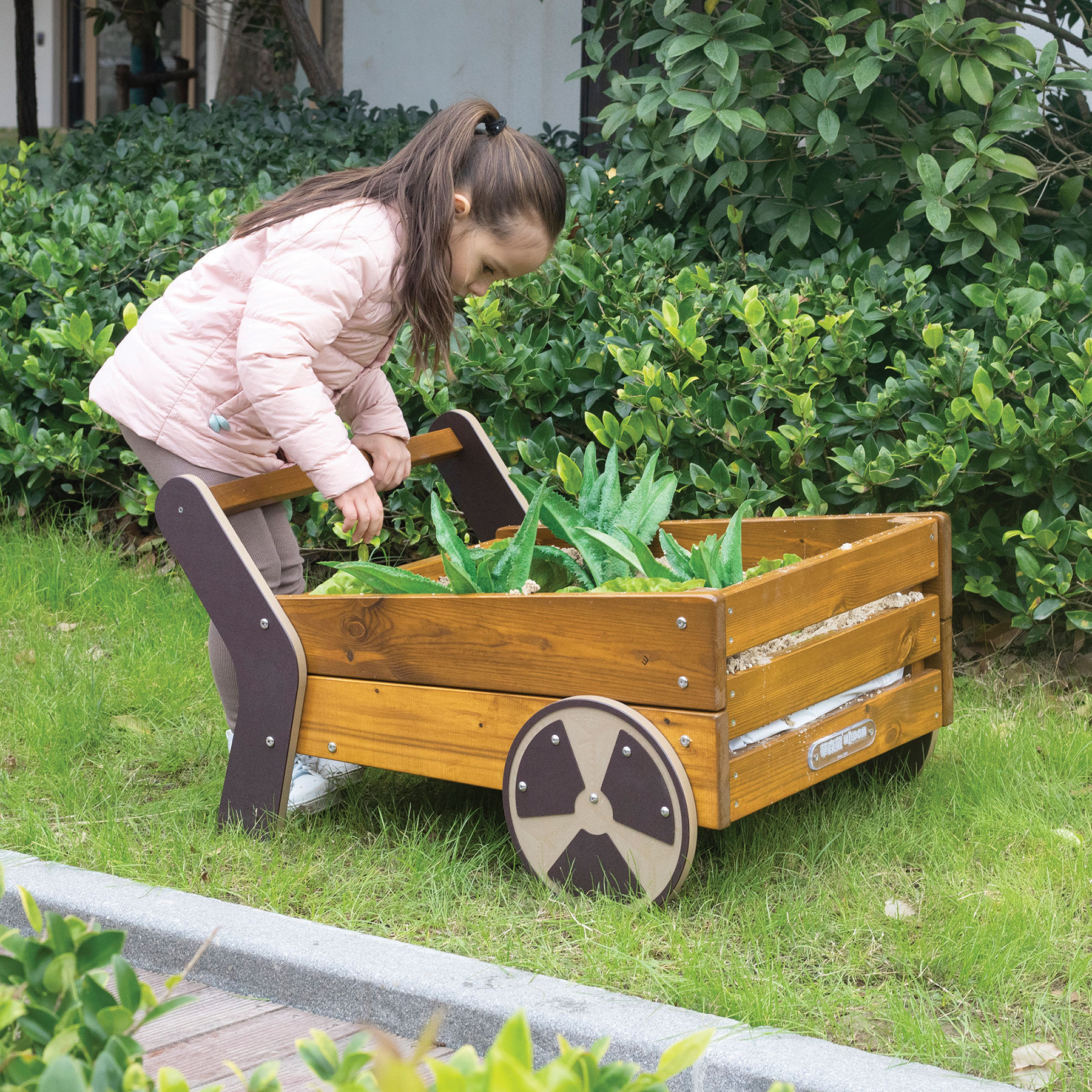 Children's Planting Cart | theClassroom.co