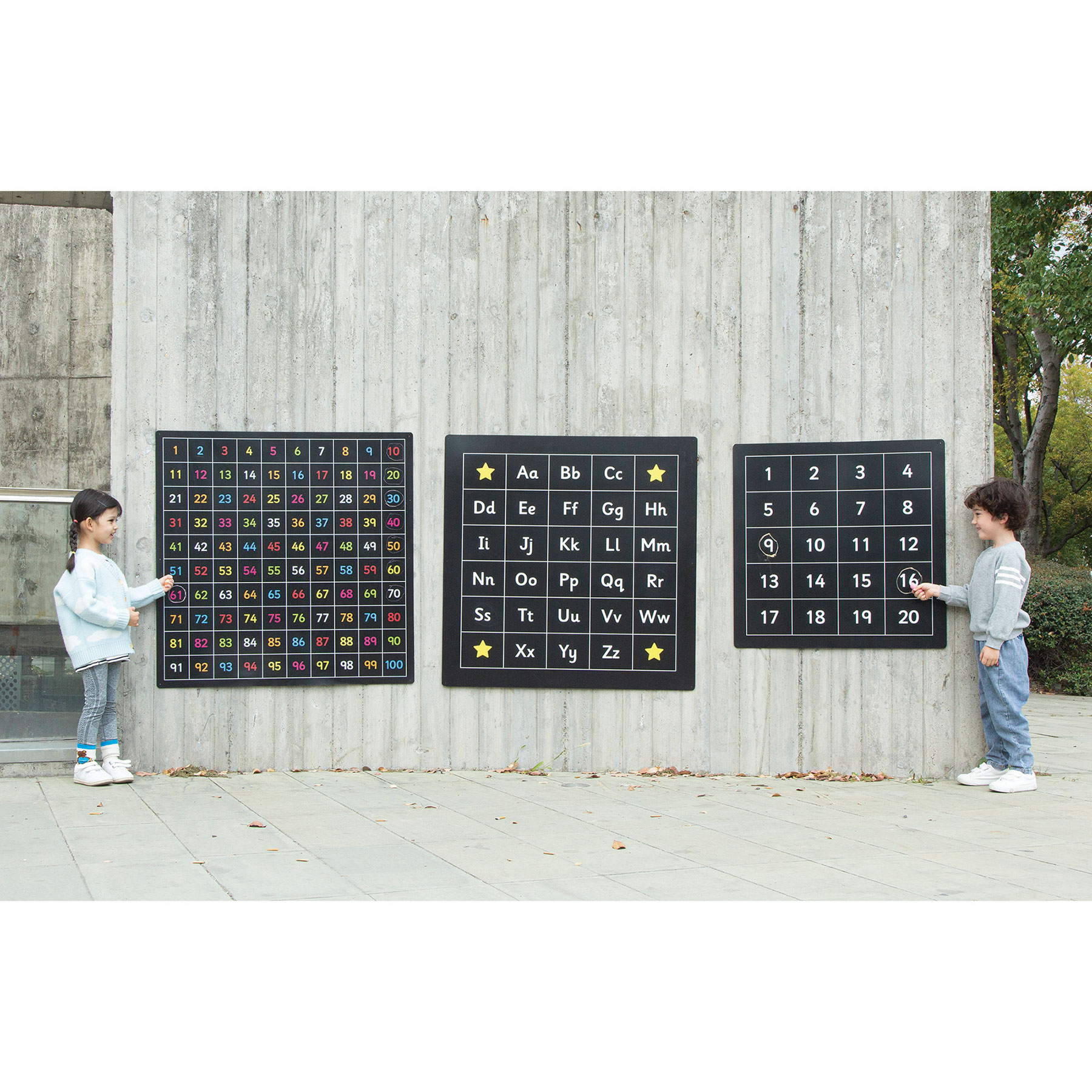 Outdoor - Number 1-20 Chalkboard | theClassroom.co