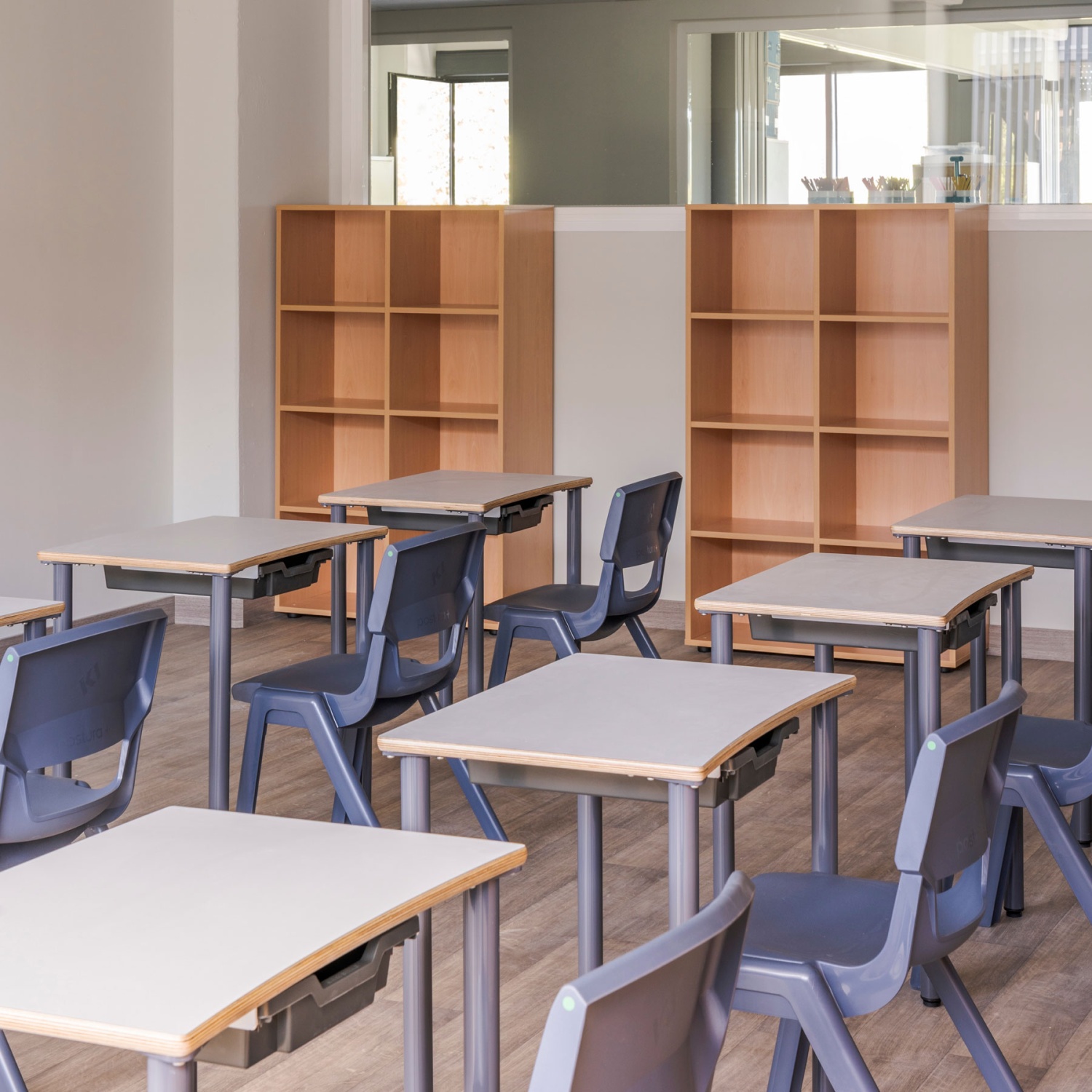 Postura+ Classroom Chair | theClassroom.co