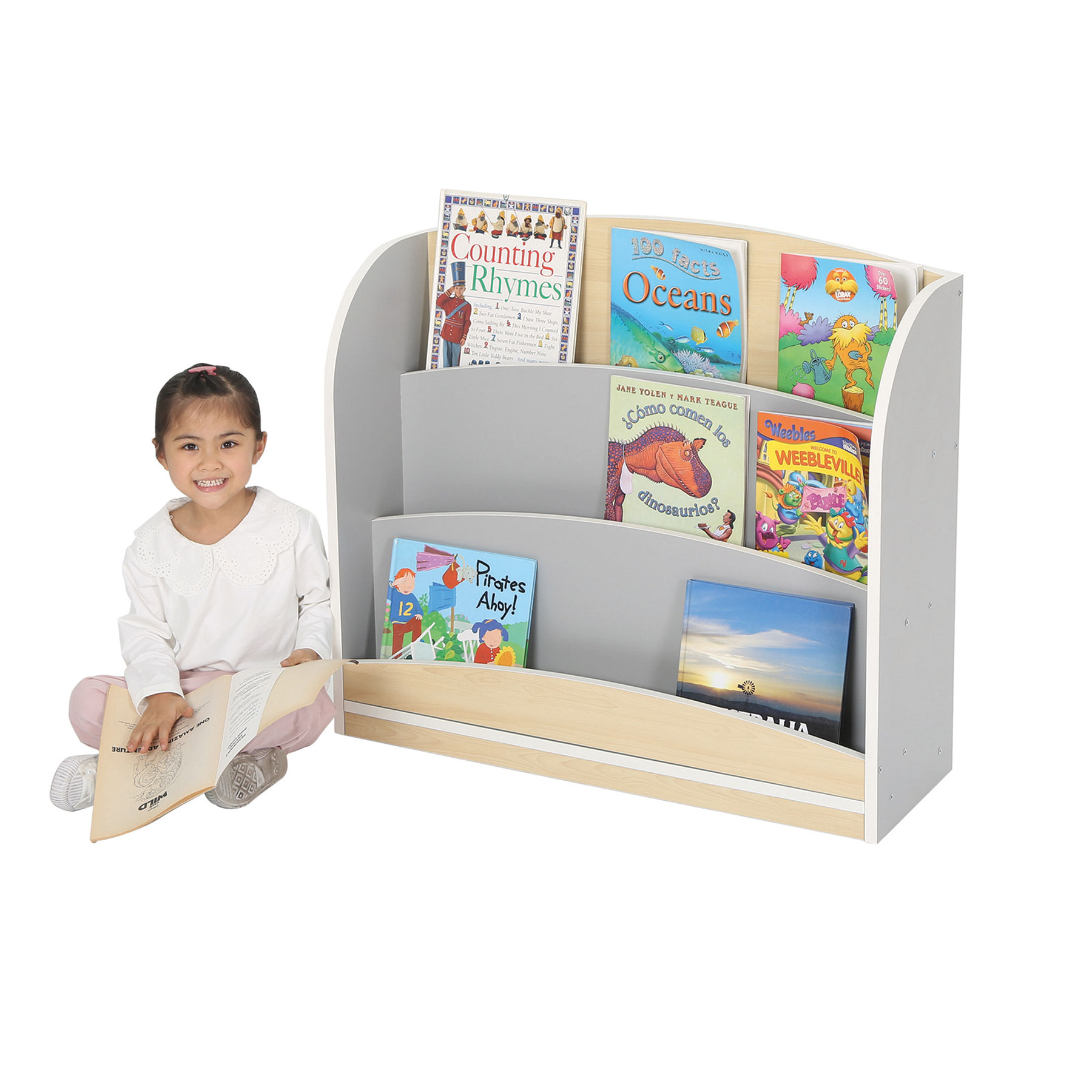 Thrifty Book Display | theClassroom.co