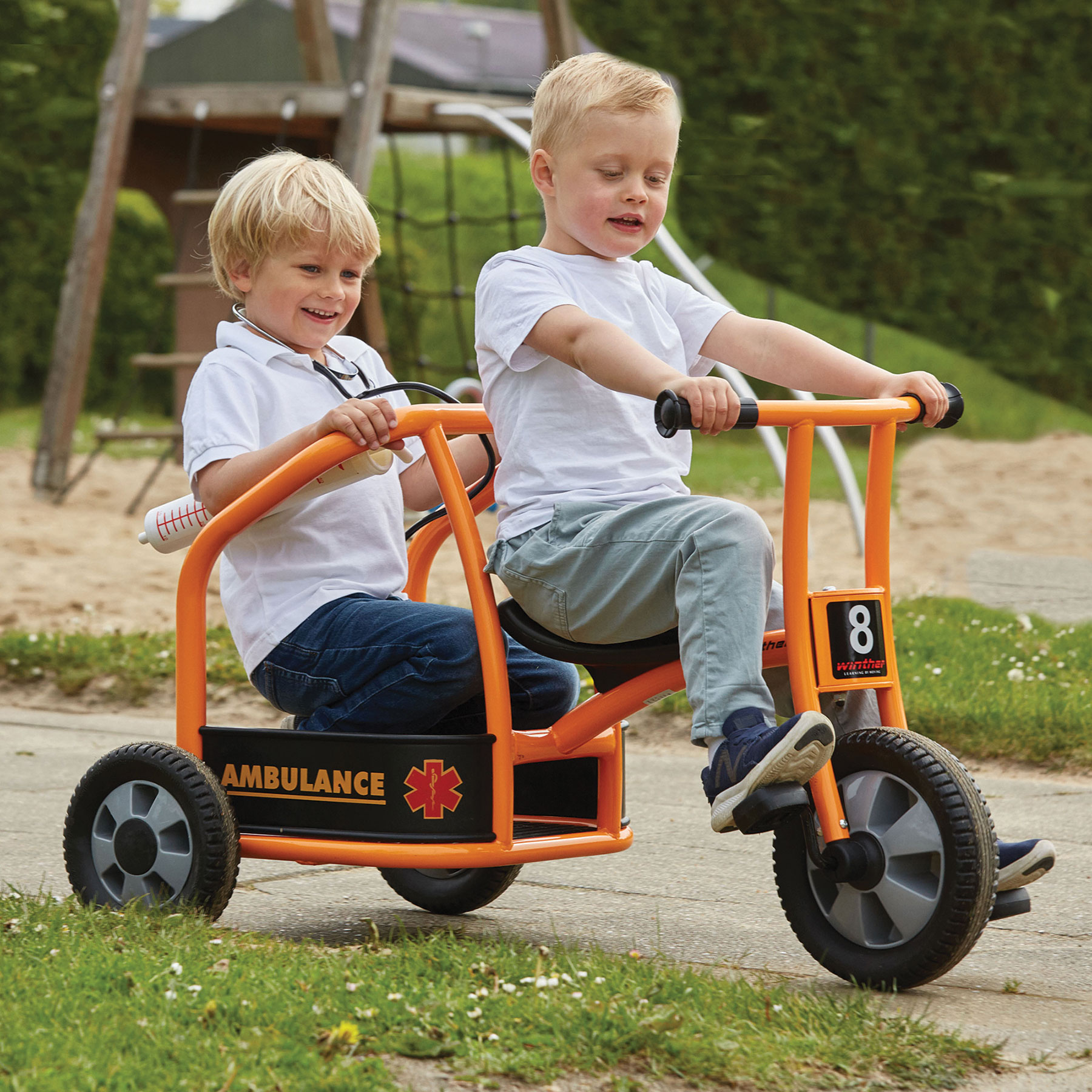 Winther Circleline Children's Ambulance | theClassroom.co