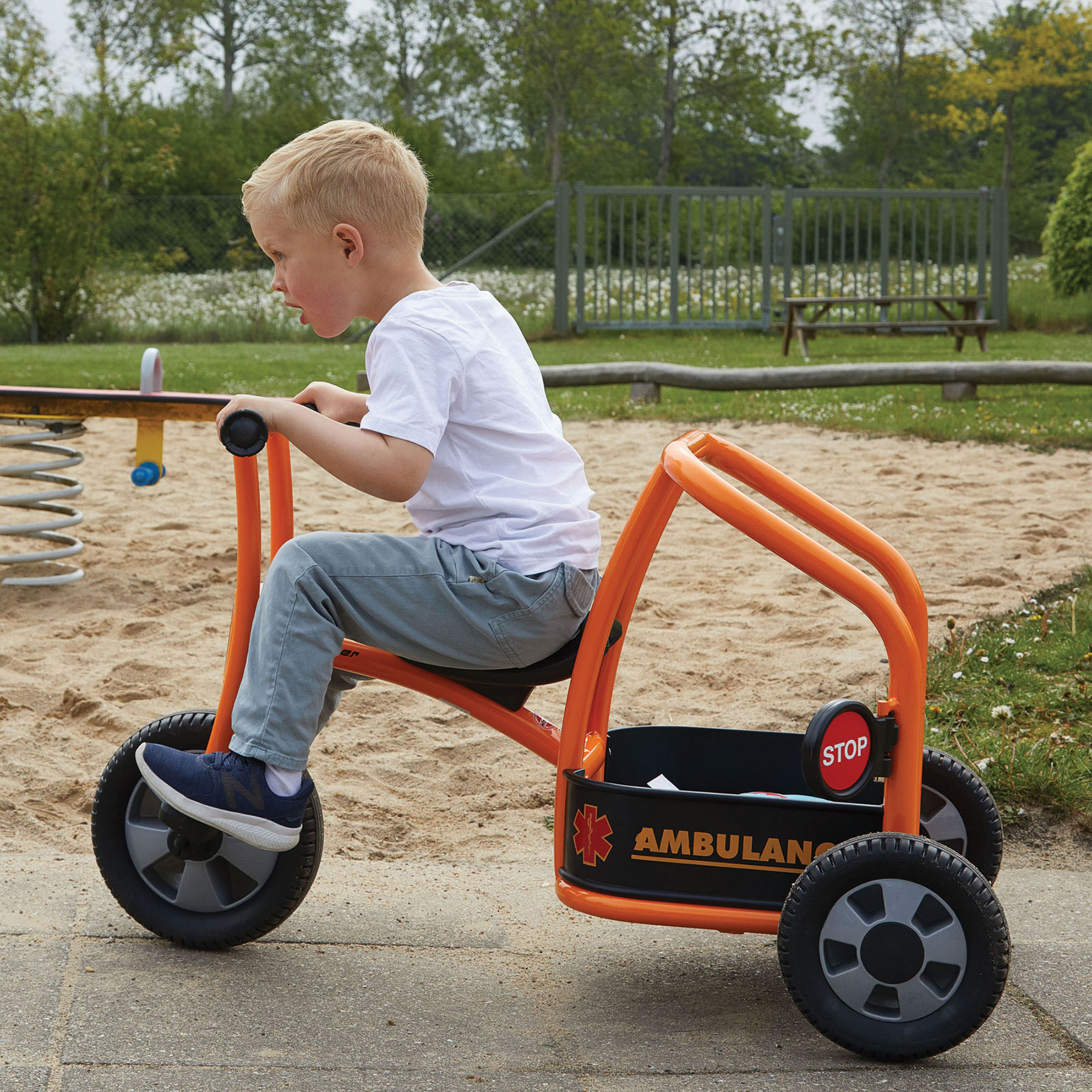 Winther Circleline Children's Ambulance | theClassroom.co