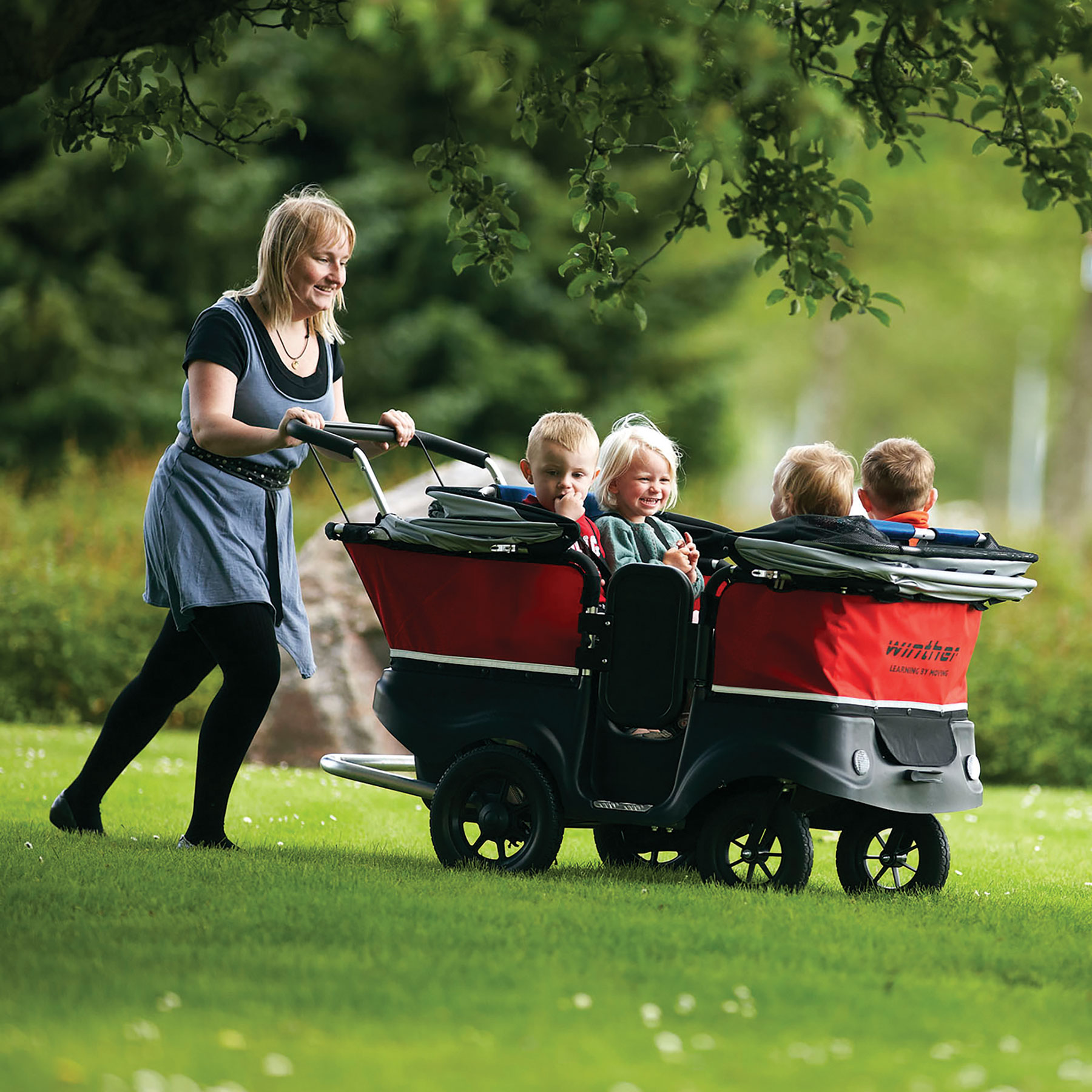 Winther Turtle Kiddy Bus - 4 Person Deluxe | theClassroom.co