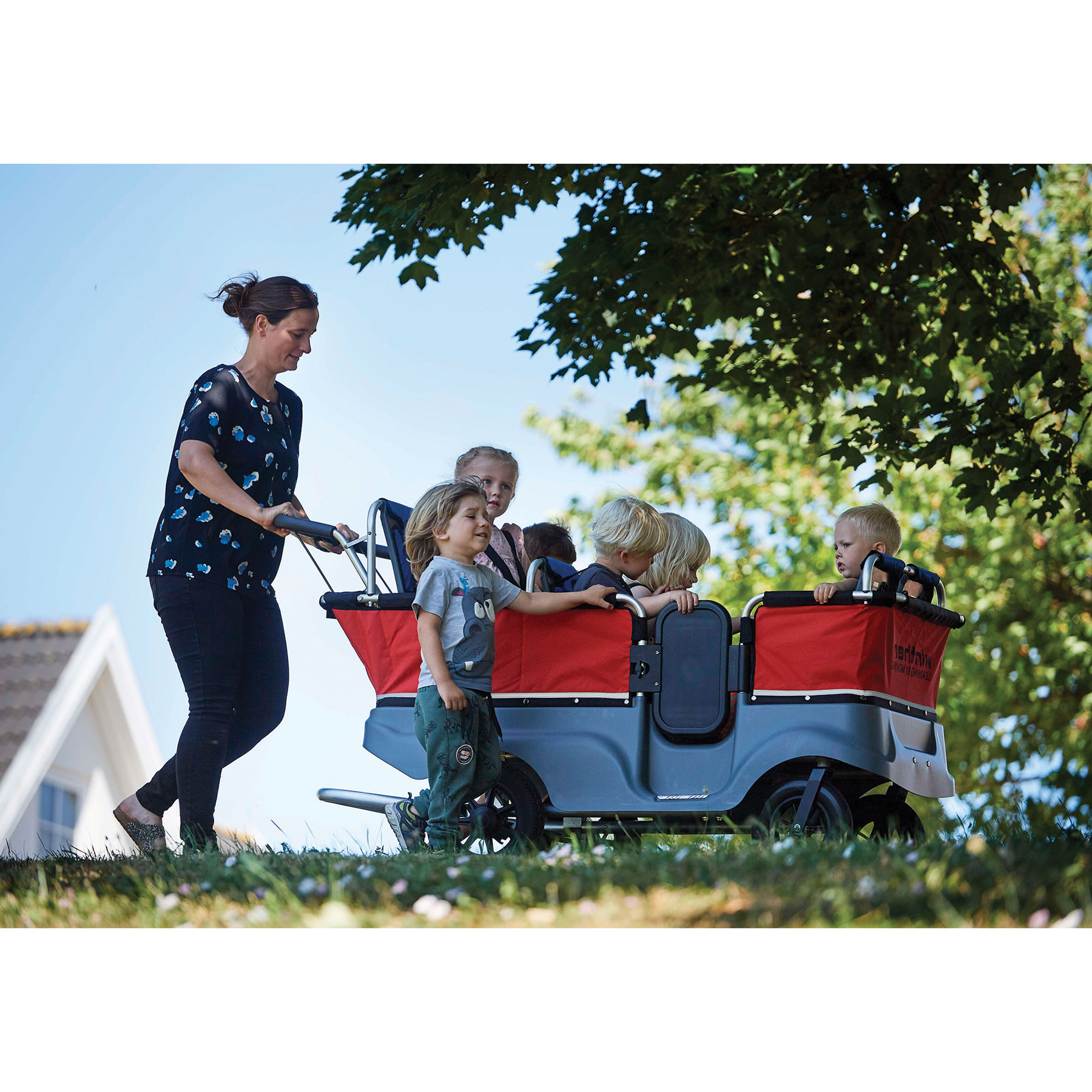 Winther Turtle Kiddy Bus - 6 Person Standard | theClassroom.co