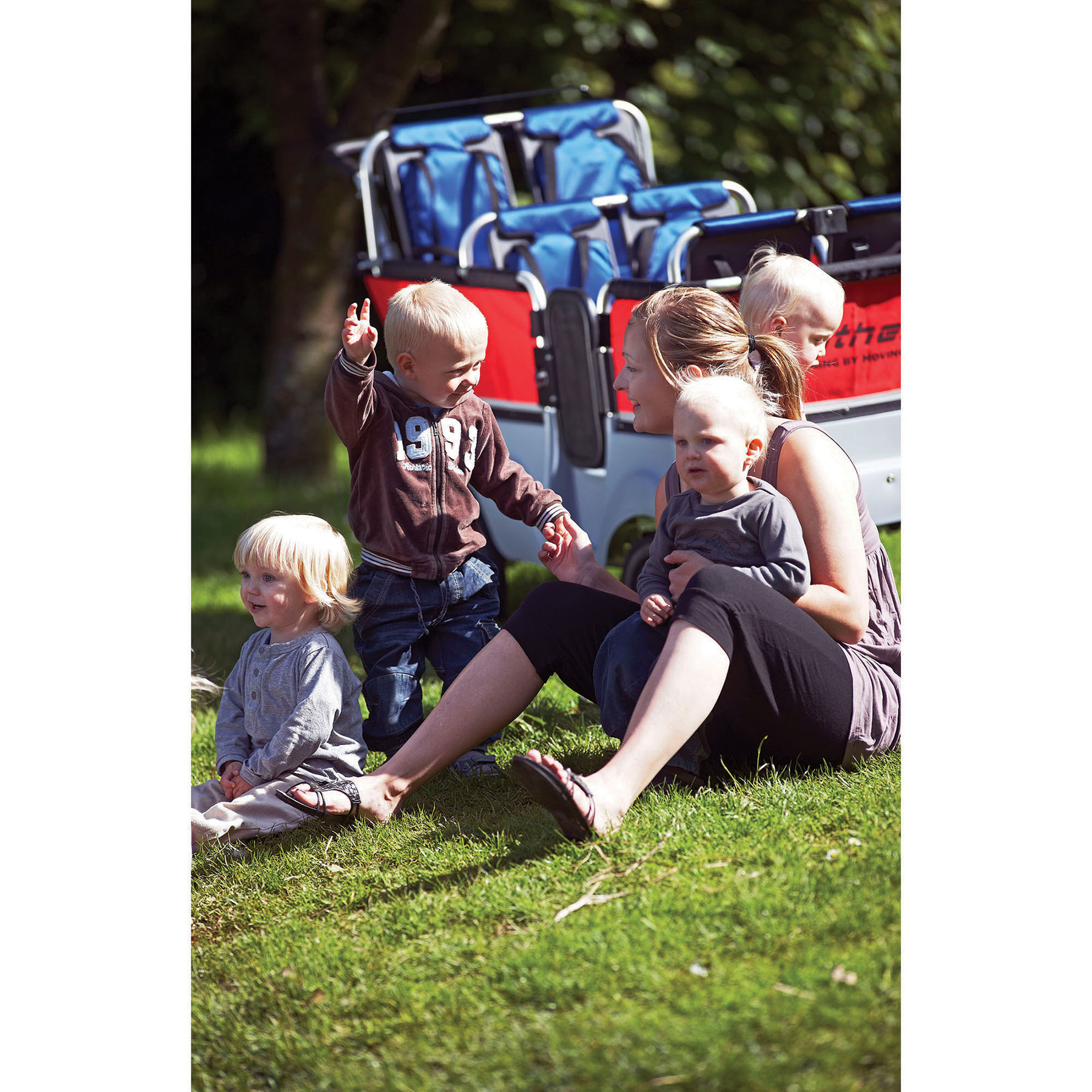 Winther Turtle Kiddy Bus - 6 Person Standard | theClassroom.co