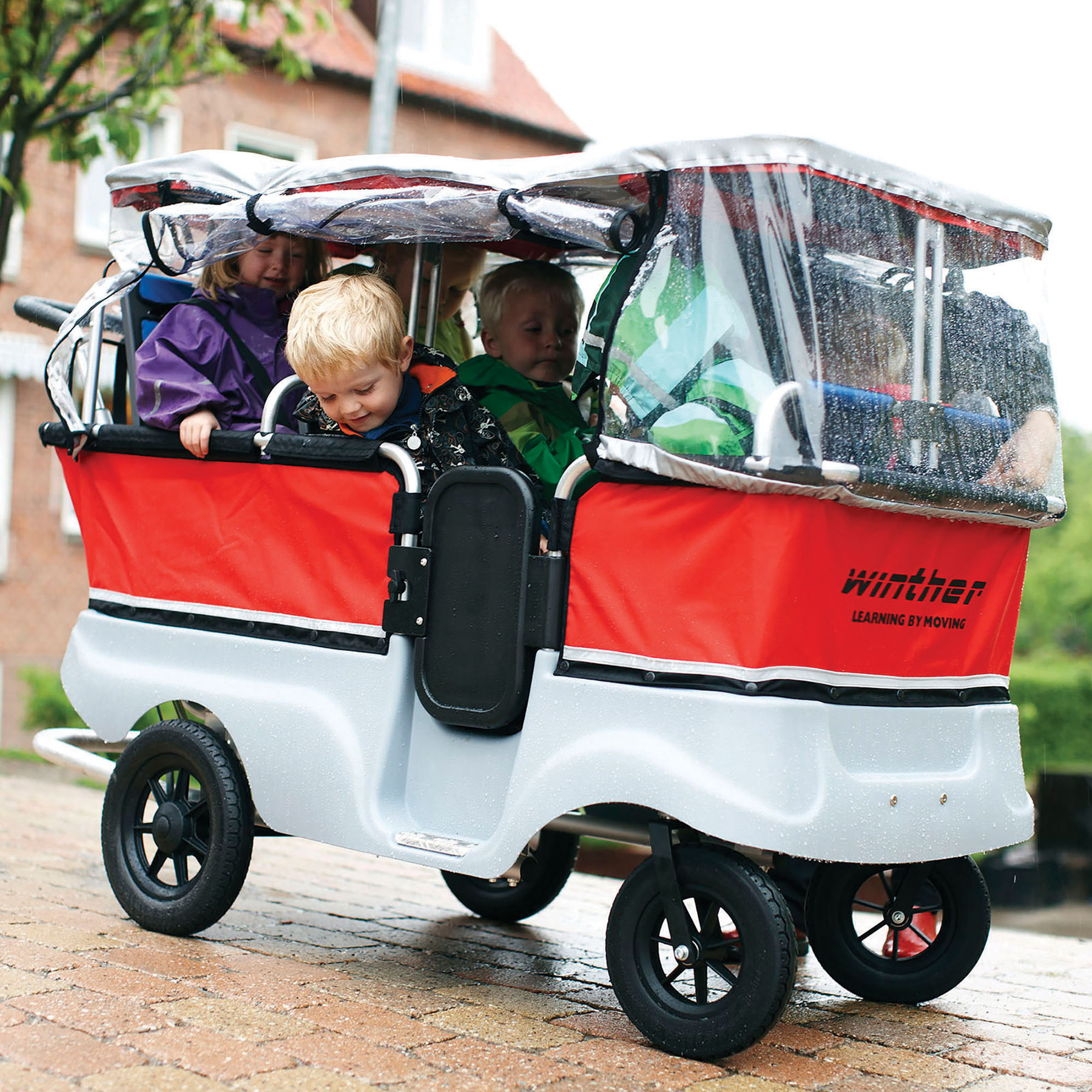 Winther Turtle Kiddy Bus - 6 Person Standard | theClassroom.co