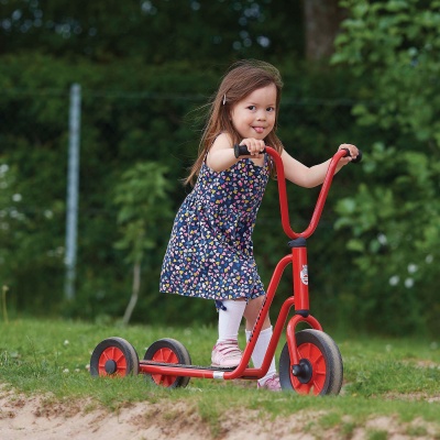 Winther Viking Mini Children's Twin Wheel Scooter | theClassroom.co